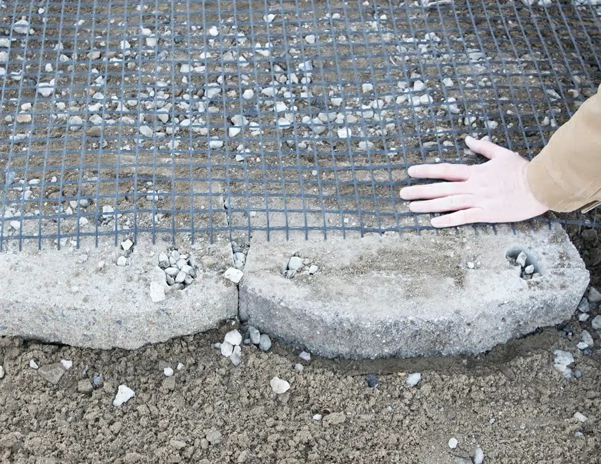 Cuándo instalar geomalla: un factor clave en el éxito de la construcción