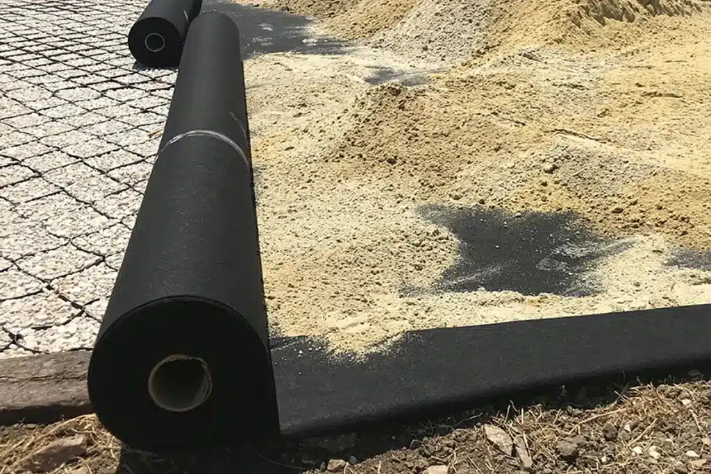 Geotextil : Versatile Fabrics for Civil Engineering Projects